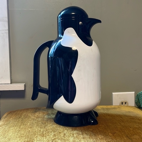 Kitchen | Vintage Metrokane Penguin Insulated Carafe | Poshmark